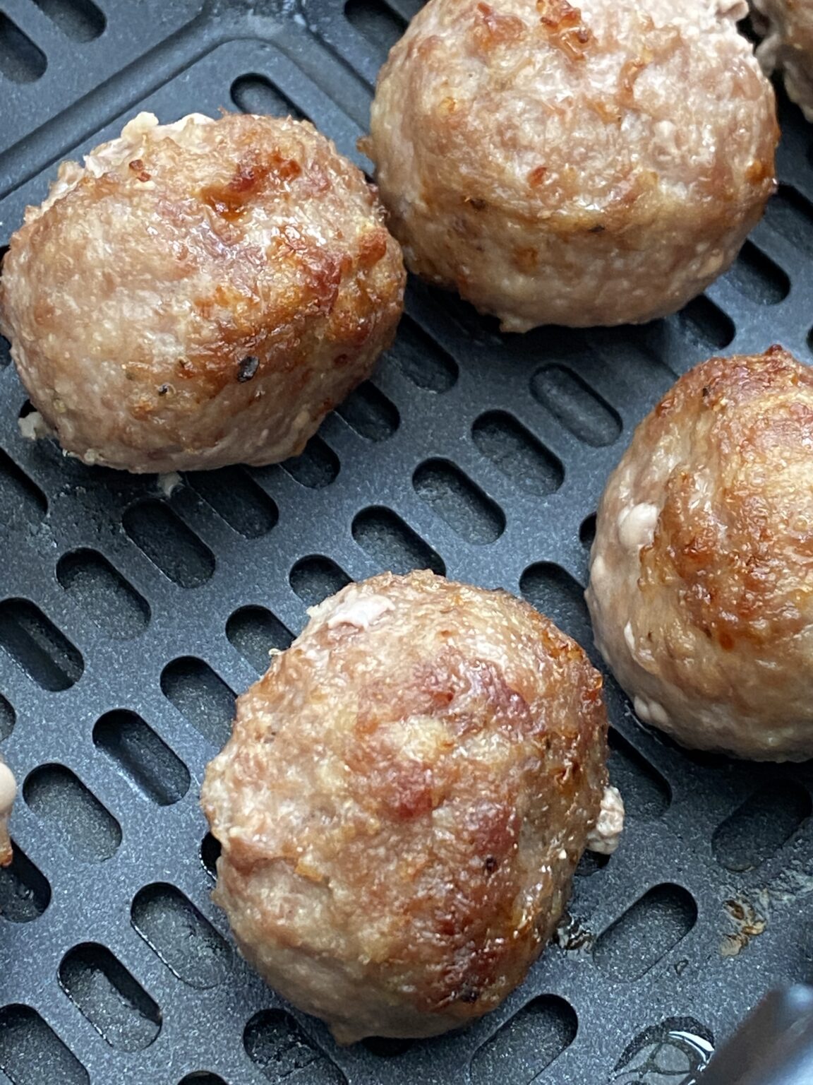 Air Fryer Frozen Turkey Meatballs - Kitchen Gadgets Club